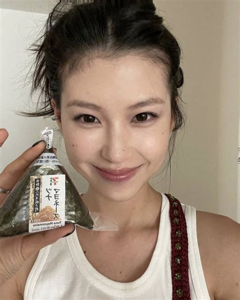 [잡담] 인스타에서 완전 내 취향인 사람 찾았다… 인스티즈 Instiz 일상 카테고리