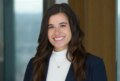 Amanda Chavez Lawyers Jones Day