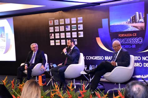 Registro de Imóveis debate usucapião e nova Lei de regularização fundiária no Congresso da