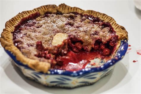 Deep Dish Cherry Crumb Pie Recipes And Cooking