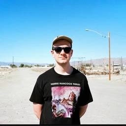 Articles By Zachary Russells Profile Chain Store Age Journalist Muck Rack