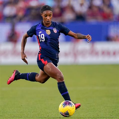 Famous Female Soccer Players