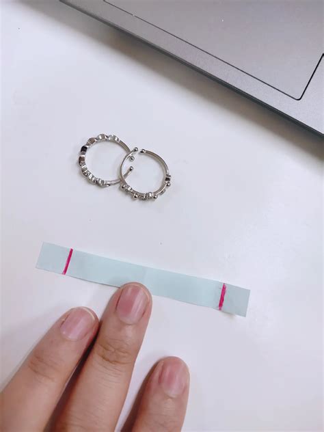 วิธีวัดไซส์ ขนาดแหวน แบบบ้านๆ ง่ายๆ 💍 แกลเลอรีที่โพสต์โดย Aomy