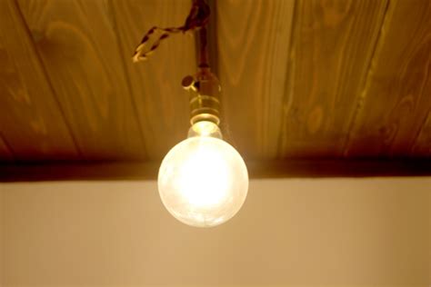 家の照明（led電球）色の効果と選び方 リビング・キッチンなど部屋に合った照明選び コタツムリハウス