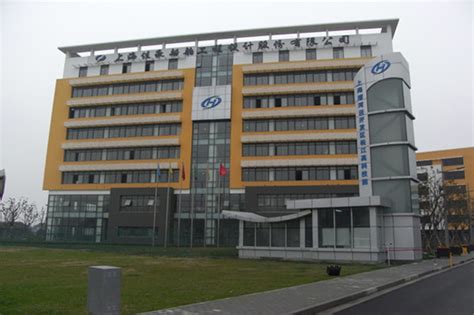 制造行业案例 弱电工程【网络综合布线机房建设公司】 弱电智能化工程 上海赢闰信息科技有限公司 13年专注弱电工程与机房工程的设计与施工