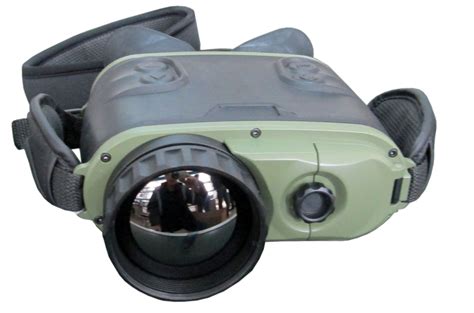 military grade thermal imaging binoculars hot white with uncooled ufpa