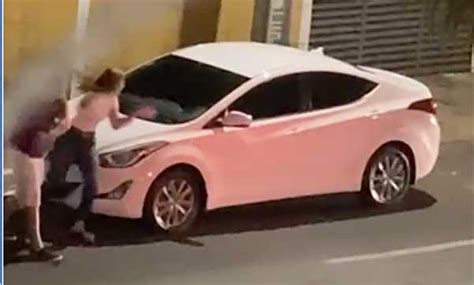 Flagra Homem Discute E Agride Mulher No Meio Da Rua Na Zona Leste De