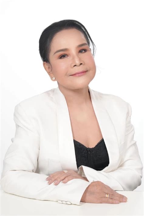 ตลกยุค 80 นก จันทนา วัย 74 ปี ย่องทำศัลยกรรมหน้า สวยจนจำแทบไม่ได้