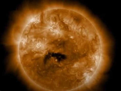 Alerta la agencia estadounidense por tormenta geomagnética severa para