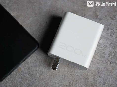 Iqoo 11s体验：游戏表现出彩，可能是最强直屏手机界面新闻 · 科技