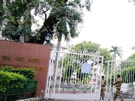 UPSC Panel Wants Govt To Reduce Age Limit For Civil Services Exam Hindustan Times