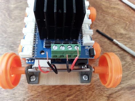 Tracked Arduino Robot 21 Steps With Pictures Instructables