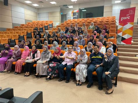 Nurul Ain Abdul Latif On Linkedin I Met A Group Of Bright Young Female