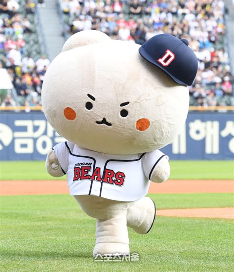 Kia 우승·두산 Ps진출 확정 빅매치에 ‘망곰 뜬다 내친김에 1000만관중 가즈아~