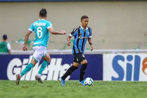retorno encaminhado ao Grêmio Jhonata Robert pode ser emprestado