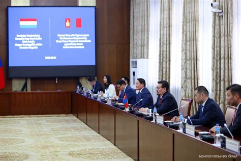 УИХ ын дарга Г Занданшатар Унгар Улсын Үндэсний Ассамблейн дарга Көвер Ласло нар албан ёсны