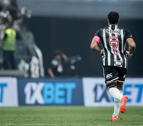 Hulk 3º Maior Artilheiro Do Galo Na História Do Brasileiro Clube