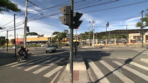 Vídeo Moradores Reclamam De Sinalização Em Bairro De Belo Horizonte