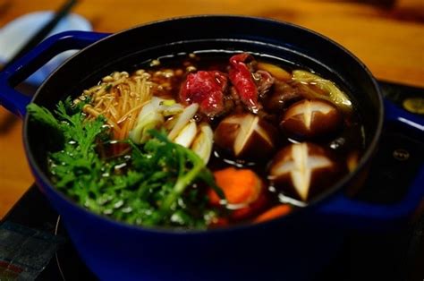 【家庭版寿喜烧火锅的做法步骤图，怎么做好吃】lottepanda饭饭下厨房