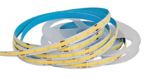 Compra Winled Tira de Luces LED WTI 018 Luz Fría 5m x 1cm WTI 018 Cyberpuerta mx