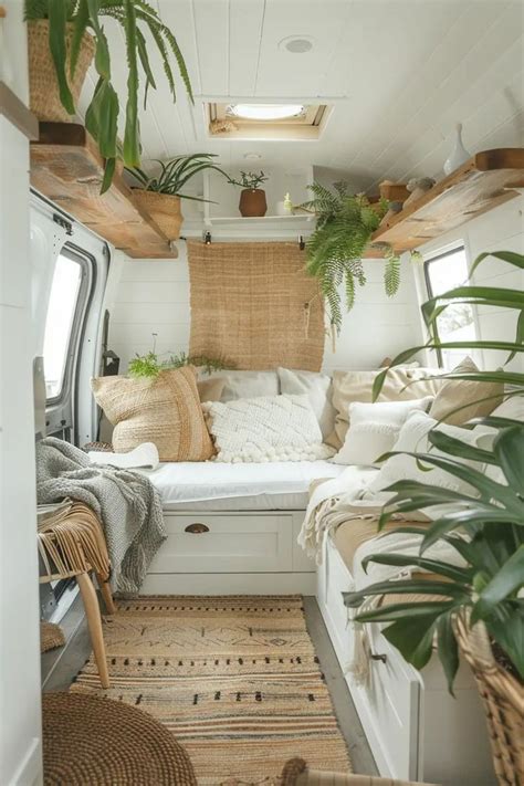 Épinglé par Shreyansh Chaube sur Camper interior Rénovation camping