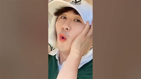 영탁💙안프로골퍼와 함께 단독샷 ️각자도생 Youtube