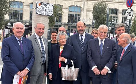 Toulouse Le Parvis De La Gare Matabiau Porte Désormais Le Nom Dune