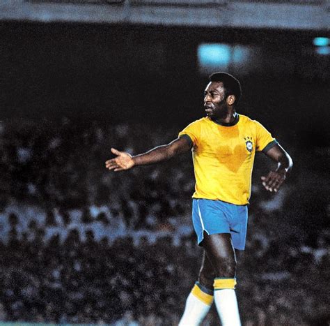 Pelé By Luiz Paulo Machado Pelé Good Soccer Players American Athletes