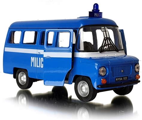 Auto NYSA MILICJA Samochód MO RADIOWÓZ Welly 11154418944 oficjalne