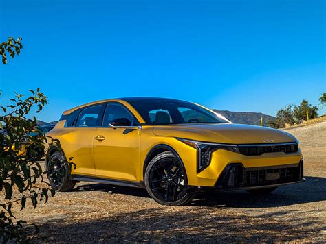 Kia Released The 2026 Kia K4 Hatchback And It Might Just Take The