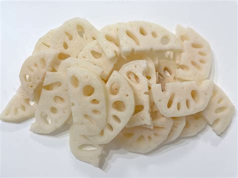 夜、焼いた「レンコン」を調味料に漬けて放置するだけ！朝食は冷蔵庫から出すだけレシピ