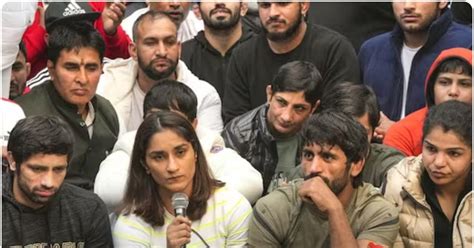 Wrestlers Protest एक झटके में Wfi को भंग नहीं किया जा सकता क्यों