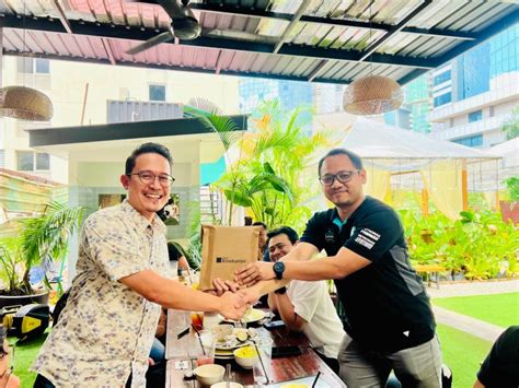 Thanking Ammar Aziz For Flying Higher Faiz Sahri Posted On The Topic Linkedin