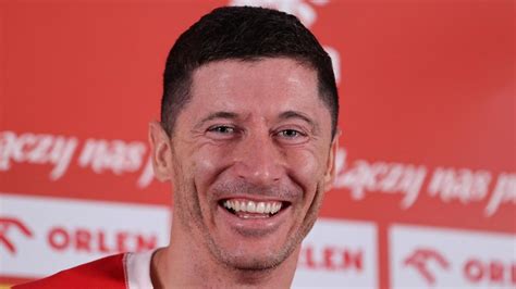 Lewandowski Se Ríe Y Lanza Dura Advertencia A México La Silla Rota