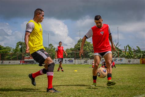 Elenco Coral Se Reapresentou Na Manhã Desta Segunda Feira