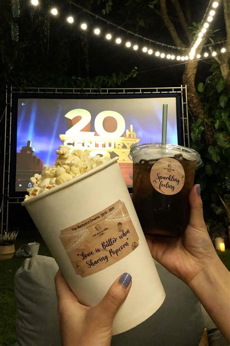 [รีวิว] The Backyard 168 ดินแดนเนรมิตในฝัน โรงหนังพร้อมอาหารยามค่ำคืน