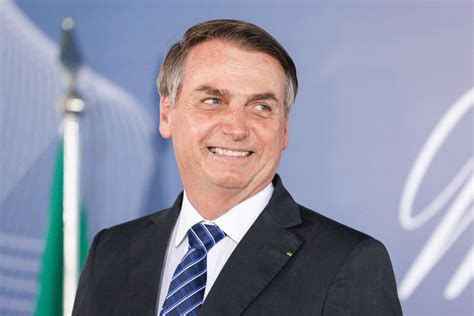Bolsonaro Anuncia Aumento De 1284 No Piso De Professores Gilberto Léda