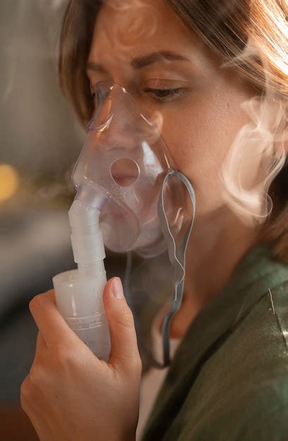 Free Photo Side View Woman Using Nebulizer