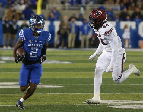 South Carolina Linebackers Rise To The Occasion Sports Illustrated