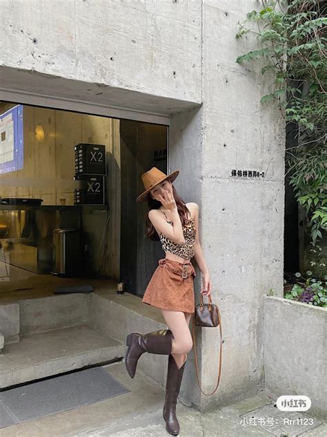 Mix Match Ho Ti T Da B O Bi U T Ng C A S Sang Tr Ng V Quy N L C