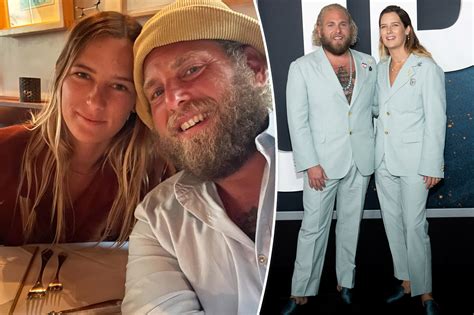 Jonah Hill Denies Hes Engaged To Girlfriend Sarah Brady
