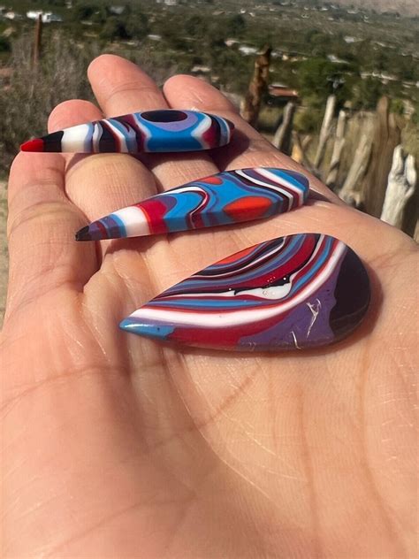 Fordite Detroite Agate Artisan Cabs Colorful 6grams 3pcs 4681840045