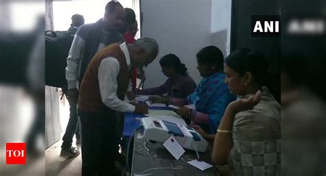 Polling For First Phase Begins In Jharkhand India News Times Of India