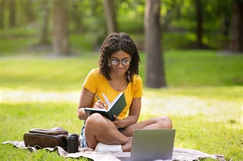 Todo Lo Que Necesita Saber Sobre Las Bases De Segmentación Embed Marketing Y Comunicación