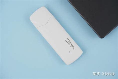 隔2堵墙也有网！中兴f30随身wi Fi评测： 自研芯片加持 安全不掉线 知乎