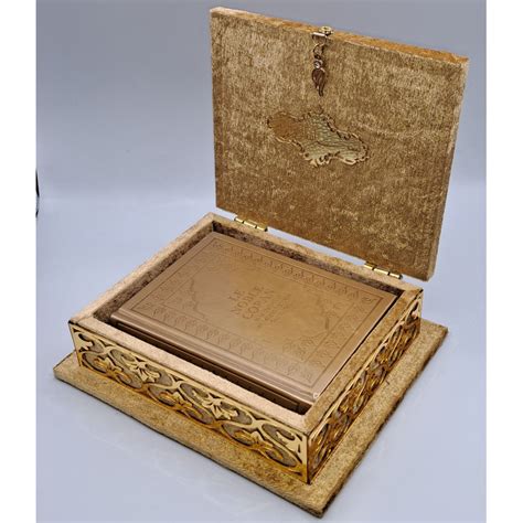 Copy Of COFFRET CORAN LUXE Petit Format Coran FR AR Couleur NOIR