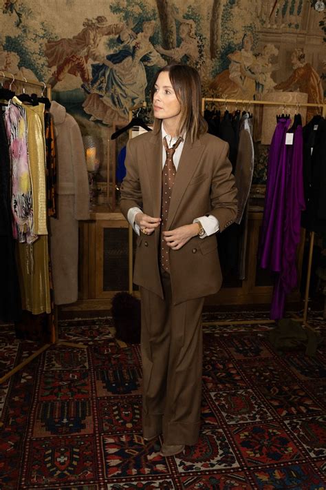 Photo Exclusif Isabelle Ithurburu Présentation De La Nouvelle Collection De La Marque Oud