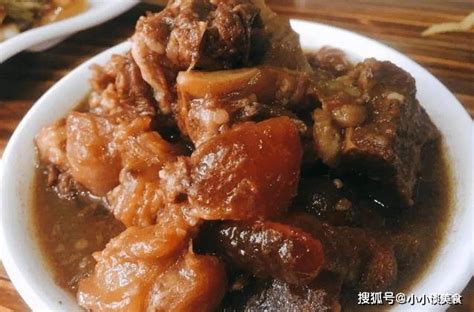炖牛肉时，不要直接焯水，掌握两点，牛肉软烂又入味