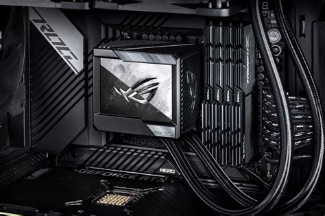 Rog Ryujin 龙神2代 360
