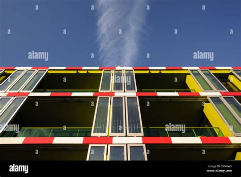Details Bioreactor Facade Biq Algae Building Iba Internationale Bauausstellung